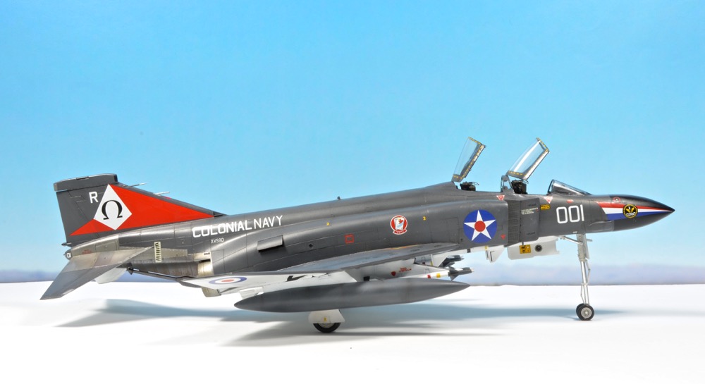 F-4K Phantom FG.1, 1:48 Hasegawa, zapped aircraft "Colonial Navy ...